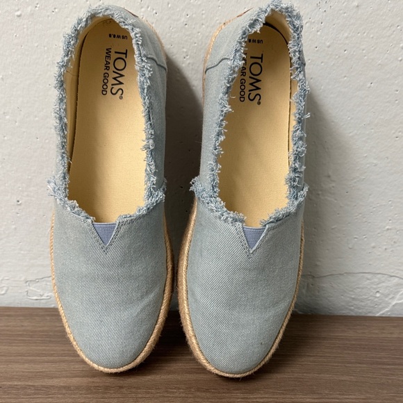 Toms | Shoes | Toms Womens Valencia Slip On Platform Shoes Light Blue ...